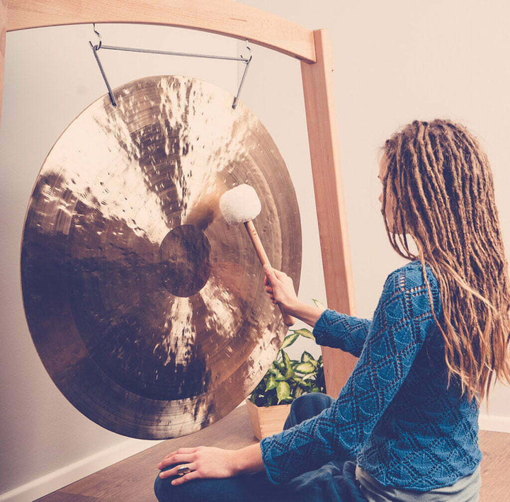 Gong types: All about tones, sound & frequency | Hess Sound